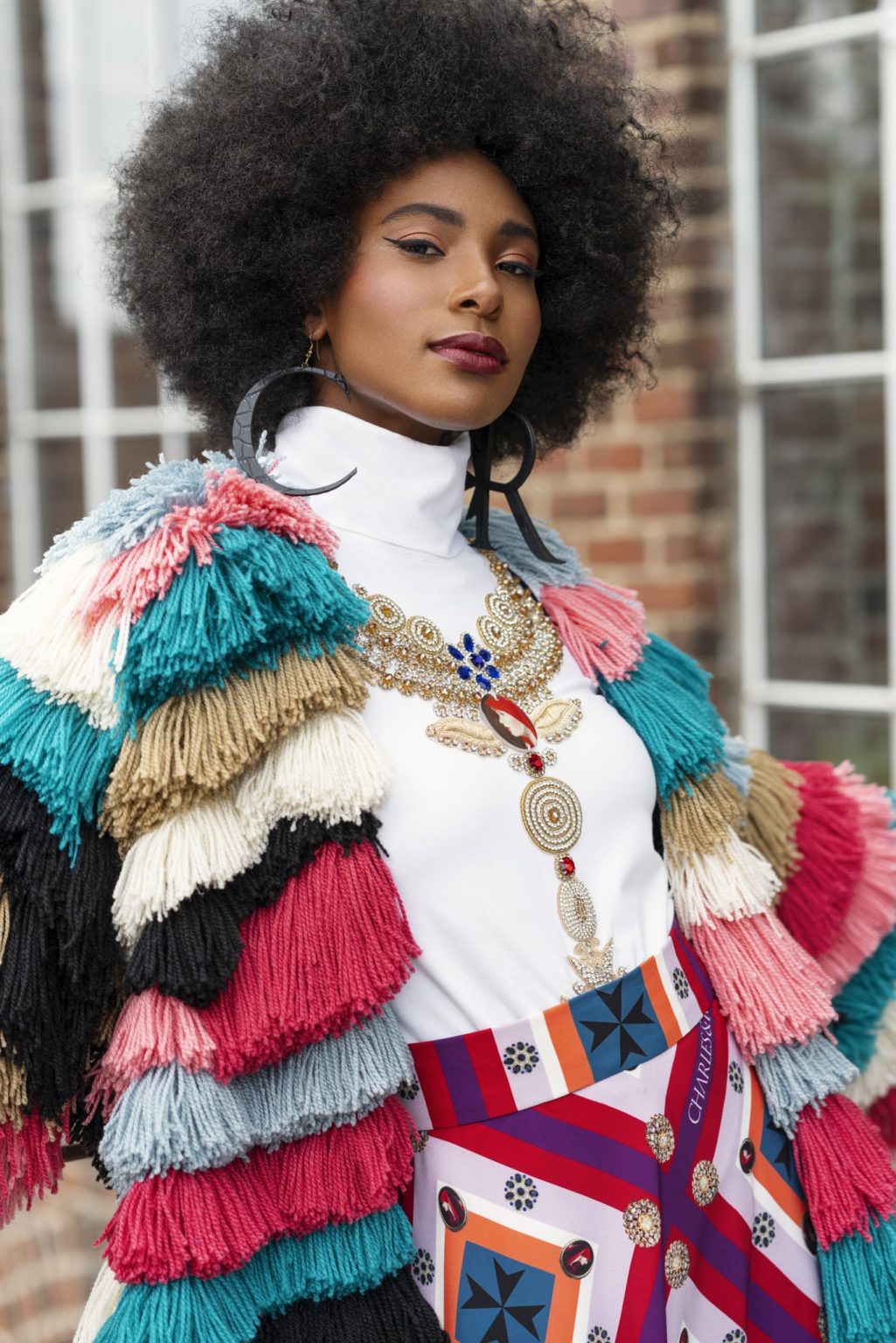 A World of Color and Texture by Jon Thrasher & Janis Lozano – LOfficielAU©