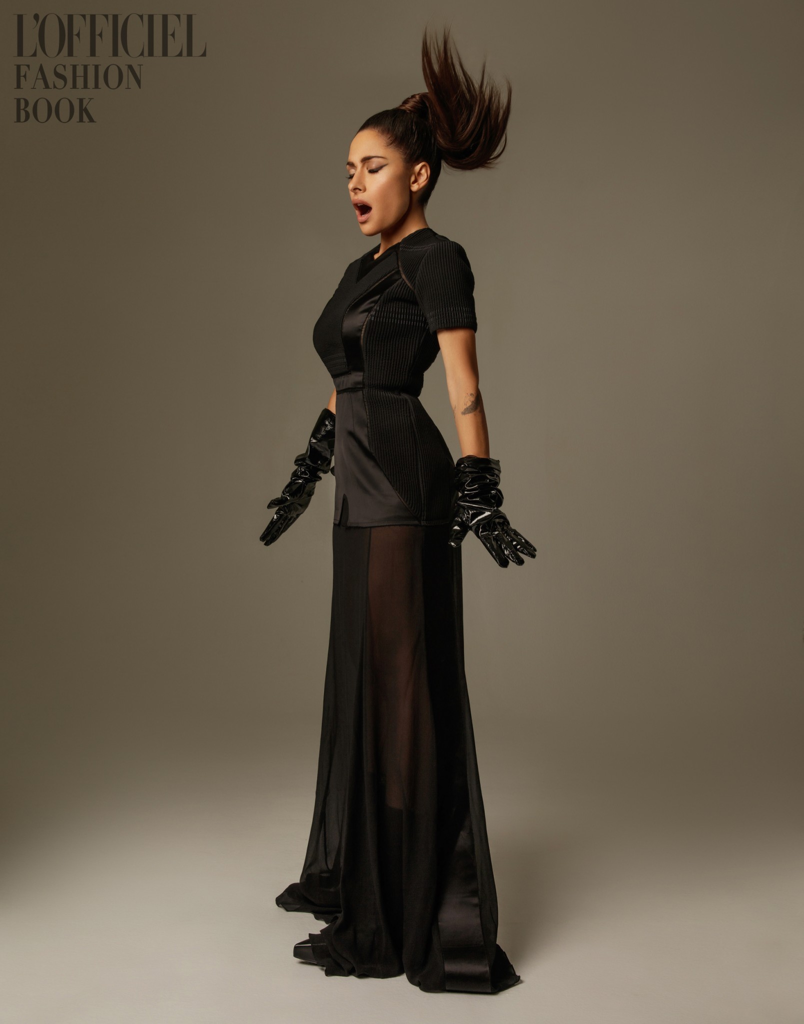 Sarah Shahi – Fashion Book – LOfficiel Fashion Book © Australia