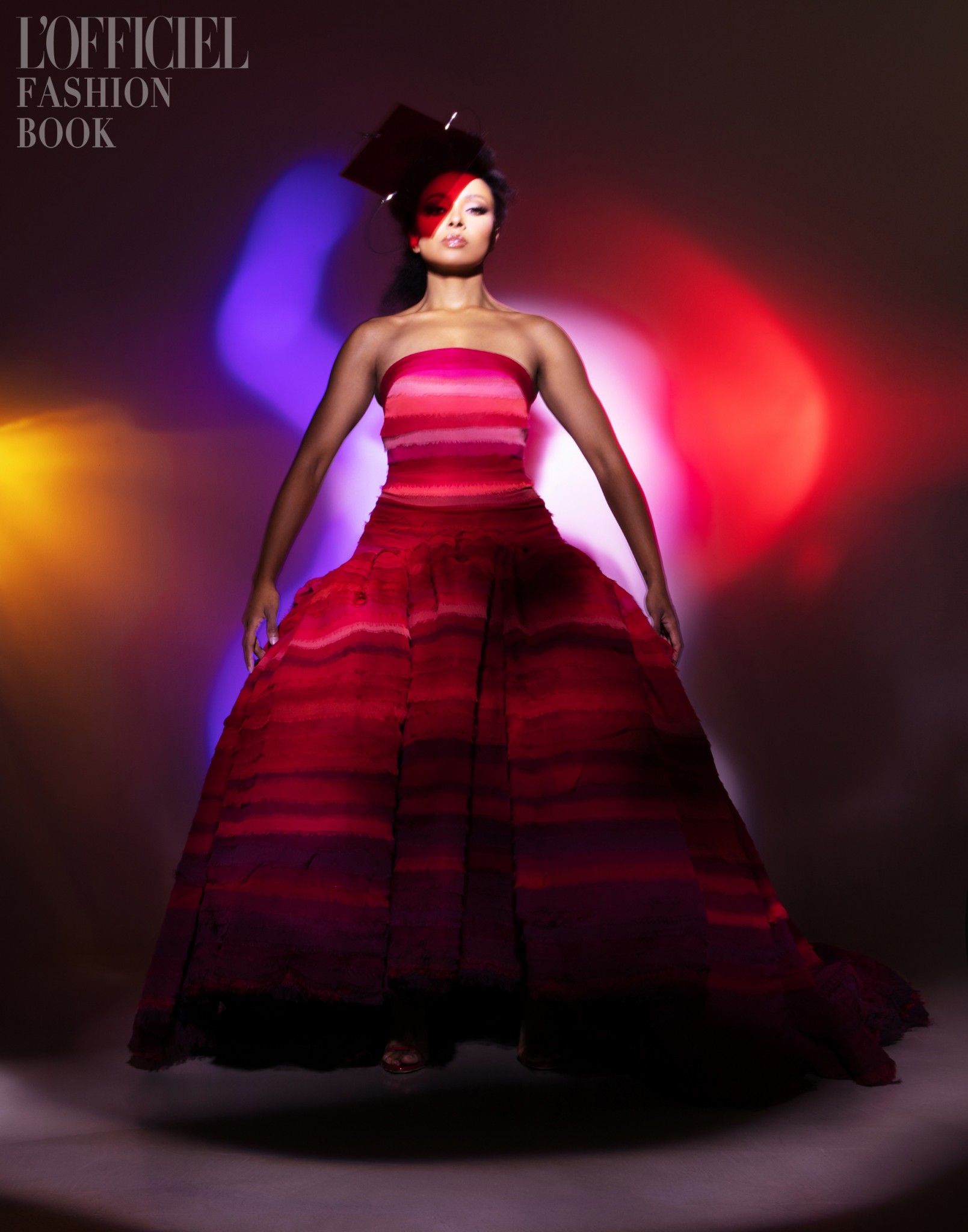 KAT GRAHAM – FASHION BOOK – LOfficiel Fashion Book © Australia
