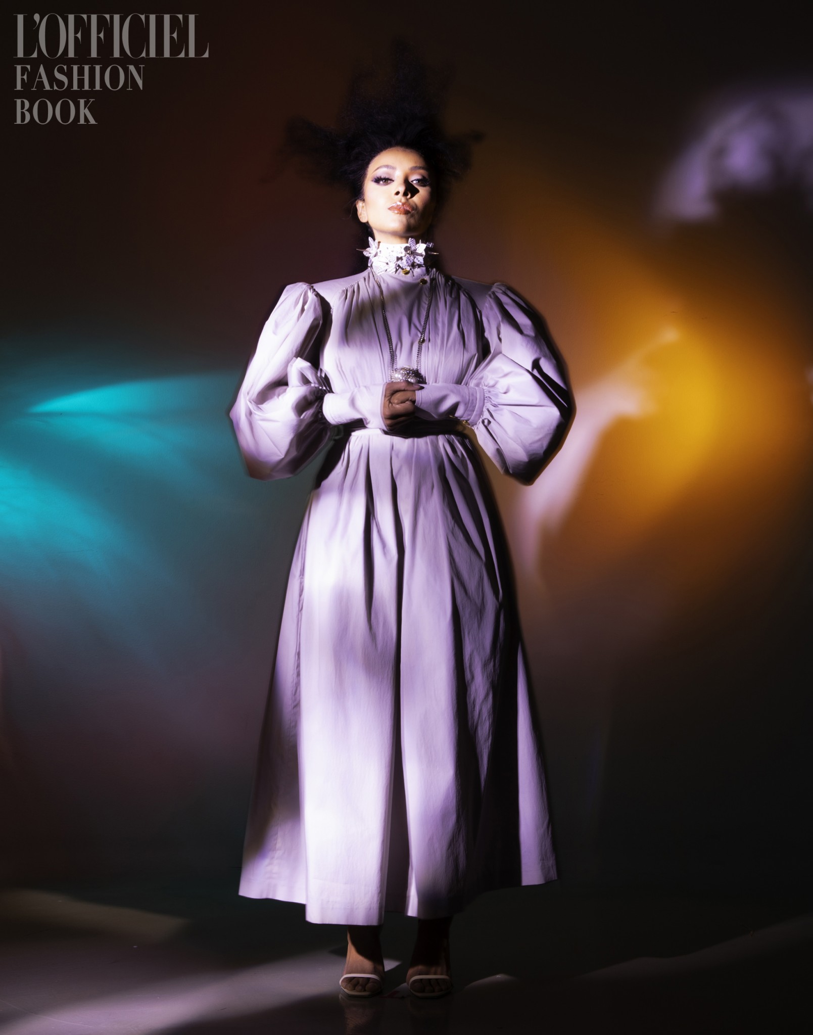 KAT GRAHAM – FASHION BOOK – LOfficiel Fashion Book © Australia