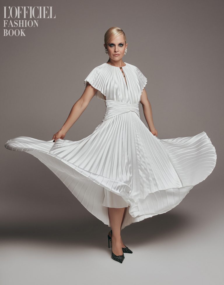 Mena Suvari – Fashion Book – LOfficiel Fashion Book © Australia